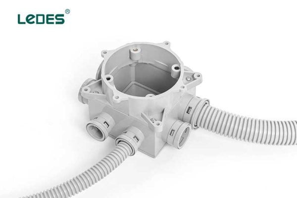 A Comprehensive Guide to PVC Pipe Fitting (2024)