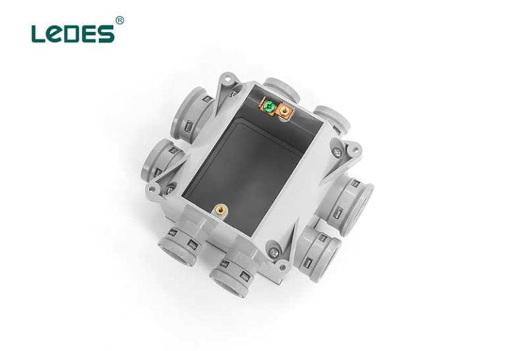 A Comprehensive Guide to PVC Pipe Fitting (2024)